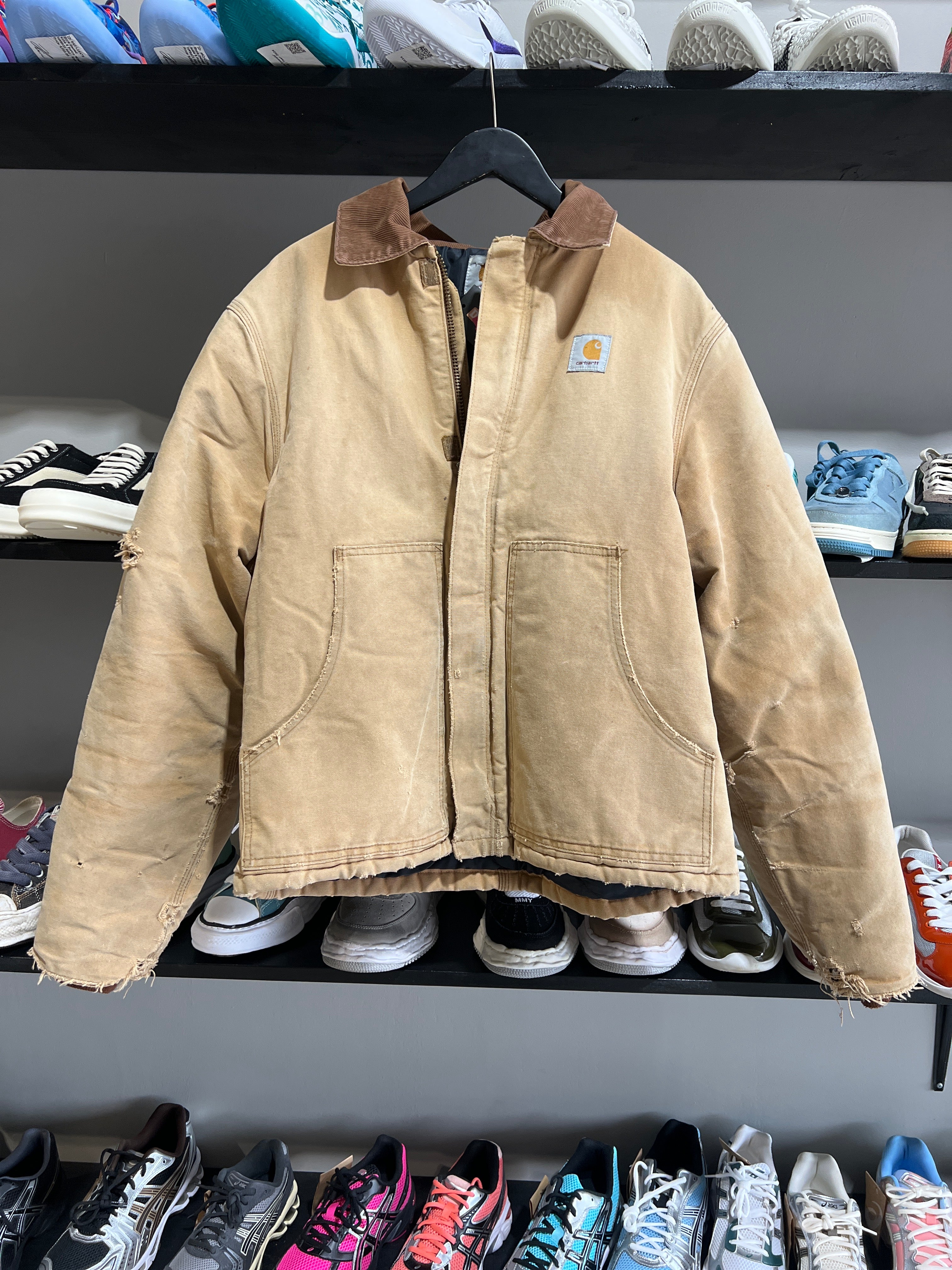 carhartt distressed Chore Jacket – Desire